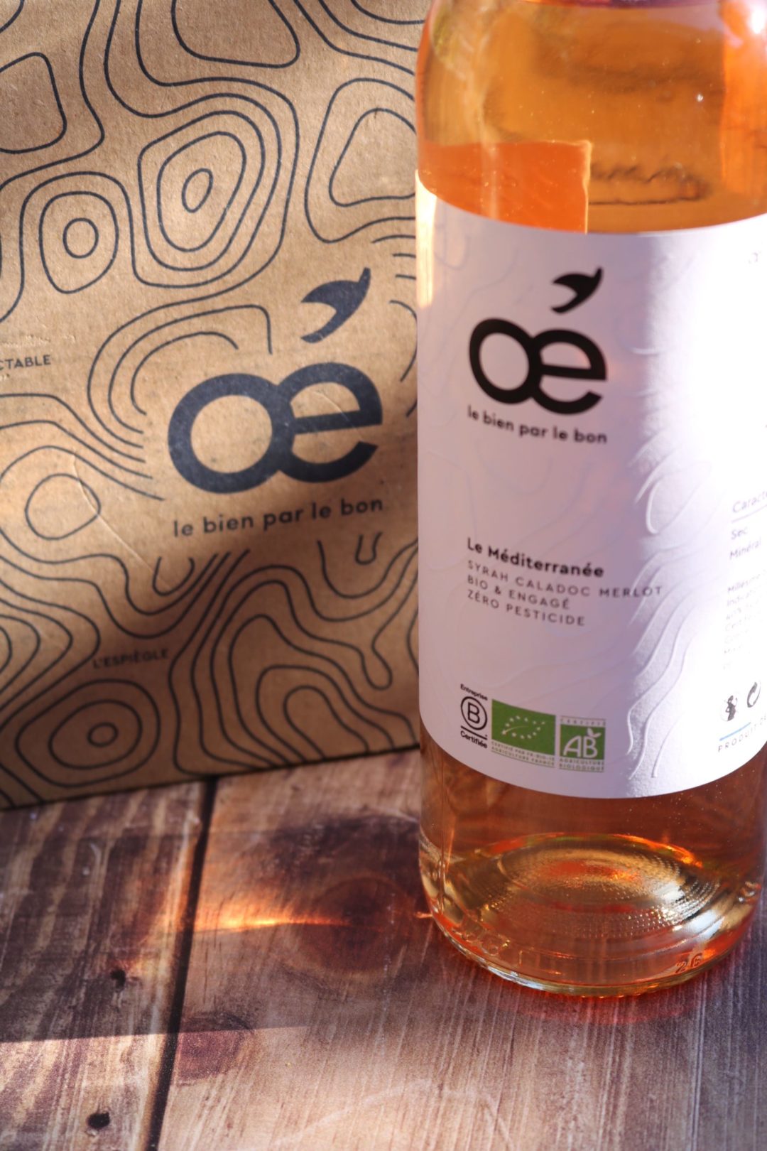 Les vins Oé bio, vegan et engagés pour l'environnement - L'ananas blonde